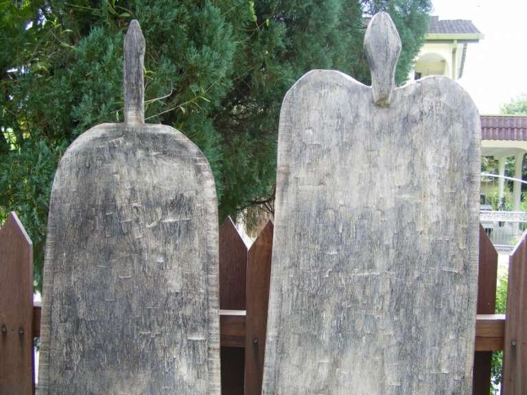 Asian Shield Hardwood Kayu Jati ARMOR wall and home deco design