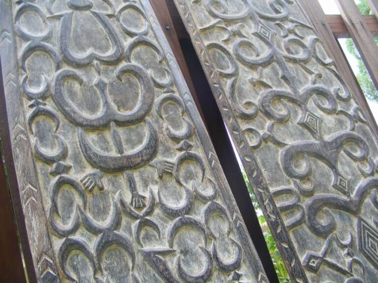 Asian Shield Hardwood Kayu Jati ARMOR wall and home deco design