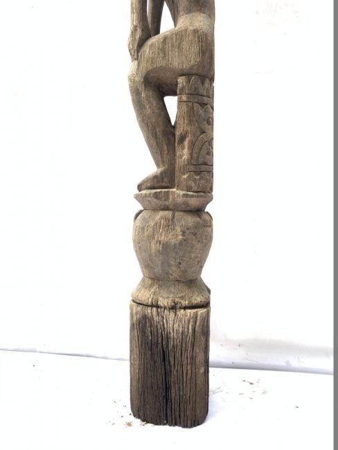Asian Sculpture FEMALE FERTILITY GUARDIAN POLE STATUE Aged old