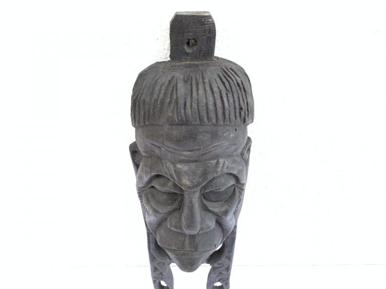 Old Sculpture / MASK IRONWOOD Penan Nomadic Face Wall