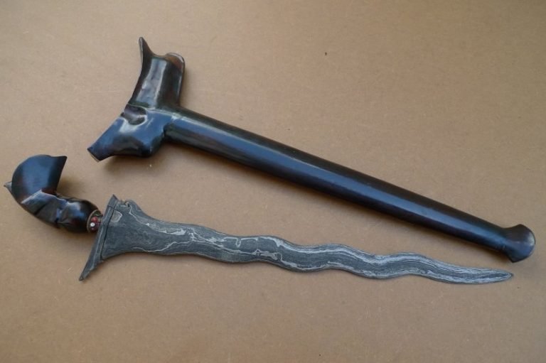 kriss Weapon WATERMELON SKIN EXCELLENT Knife Blade Dagger