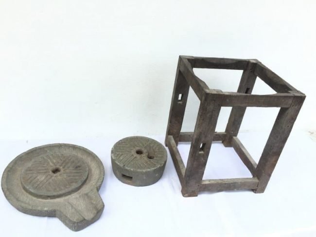 STONE GRINDER ANTIQUE Grind Primitive Asian Traditional Tool