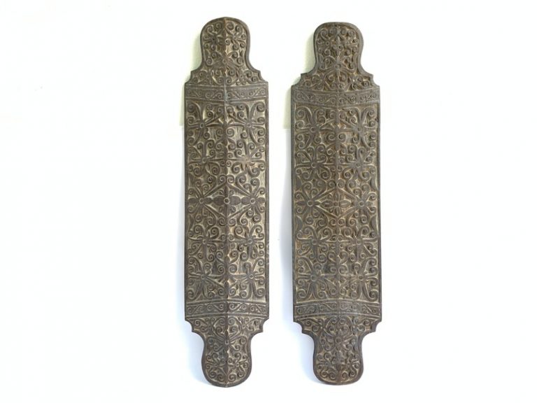 Native Shield Wood Carving Tribal Armor gorgeous carved