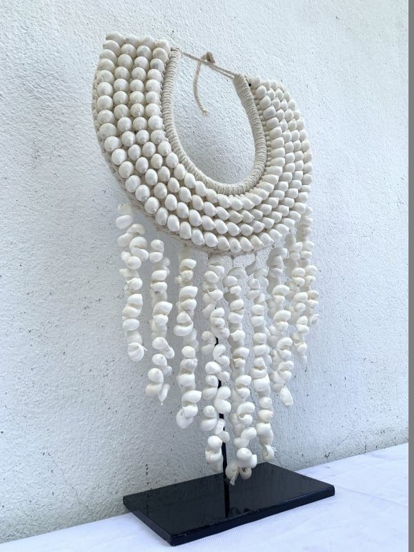 shell jewellery Seashell Necklace Tribal Jewelry body deco- Asian ...