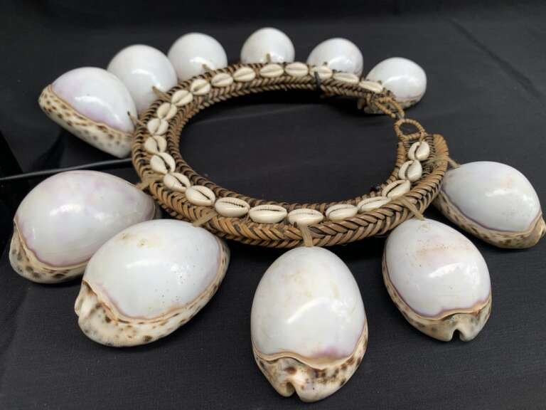 Seashell Necklace Tribal Shell Body Adornment Jewelry - Asian antique ...
