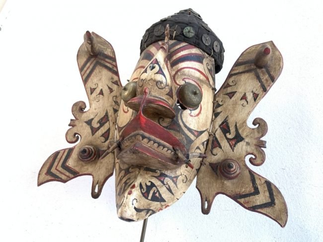 Tribal Wooden Mask OLD Borneo Dancing Hudog Artifact Sculpture