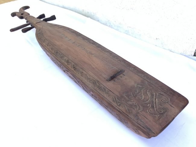 VINTAGE GUITAR Borneo Sape Music Musical Traditional Instrument