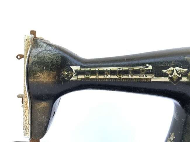 SEWING MACHINE VINTAGE Model 15NL Singer ISMACS Textile Stitch